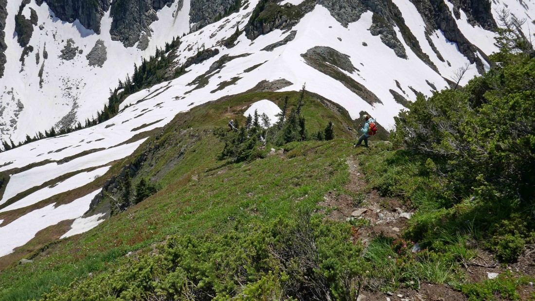 Website Design by Roger Gervin - Hike and scramble to the summits of ...